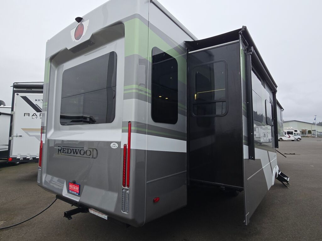 New 2026 Crossroads Redwood 412GK Fifth Wheel for sale in, Mt. Vernon ...