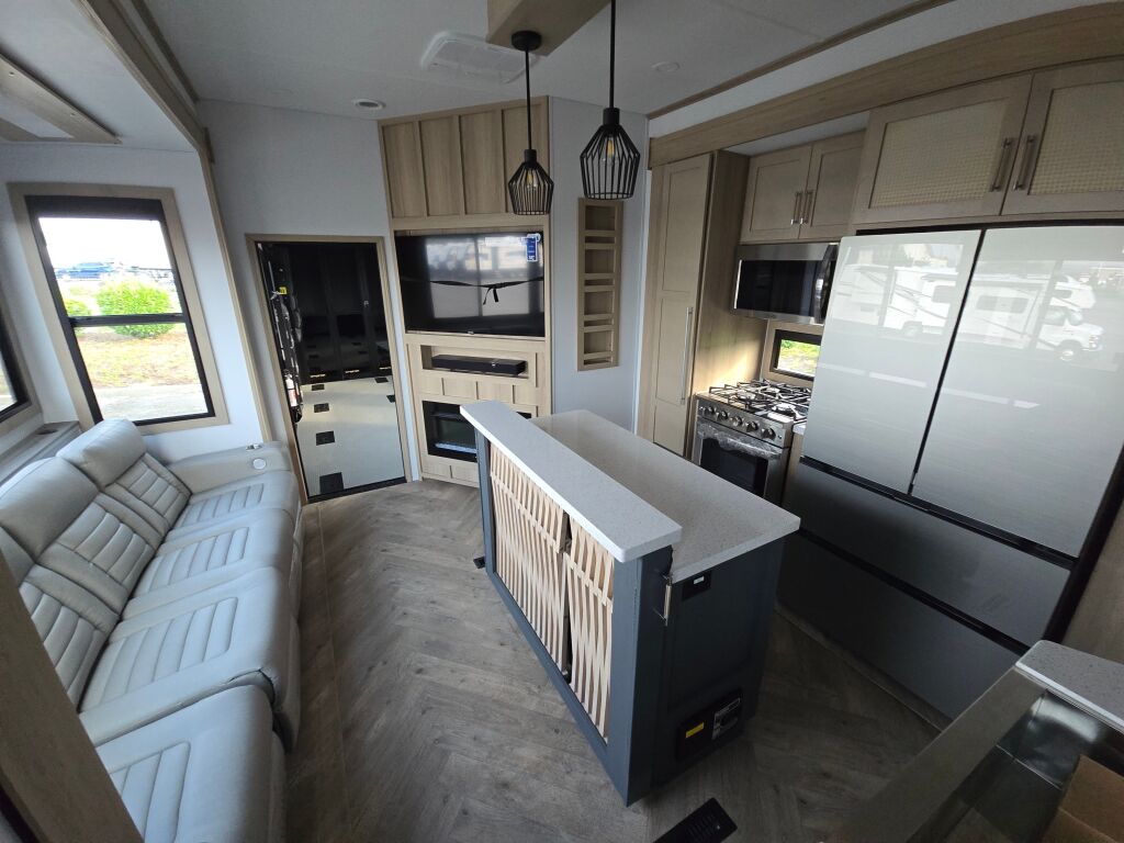 New 2026 Keystone Raptor 415 Toy Hauler, Fifth Wheel for sale in, Mt ...