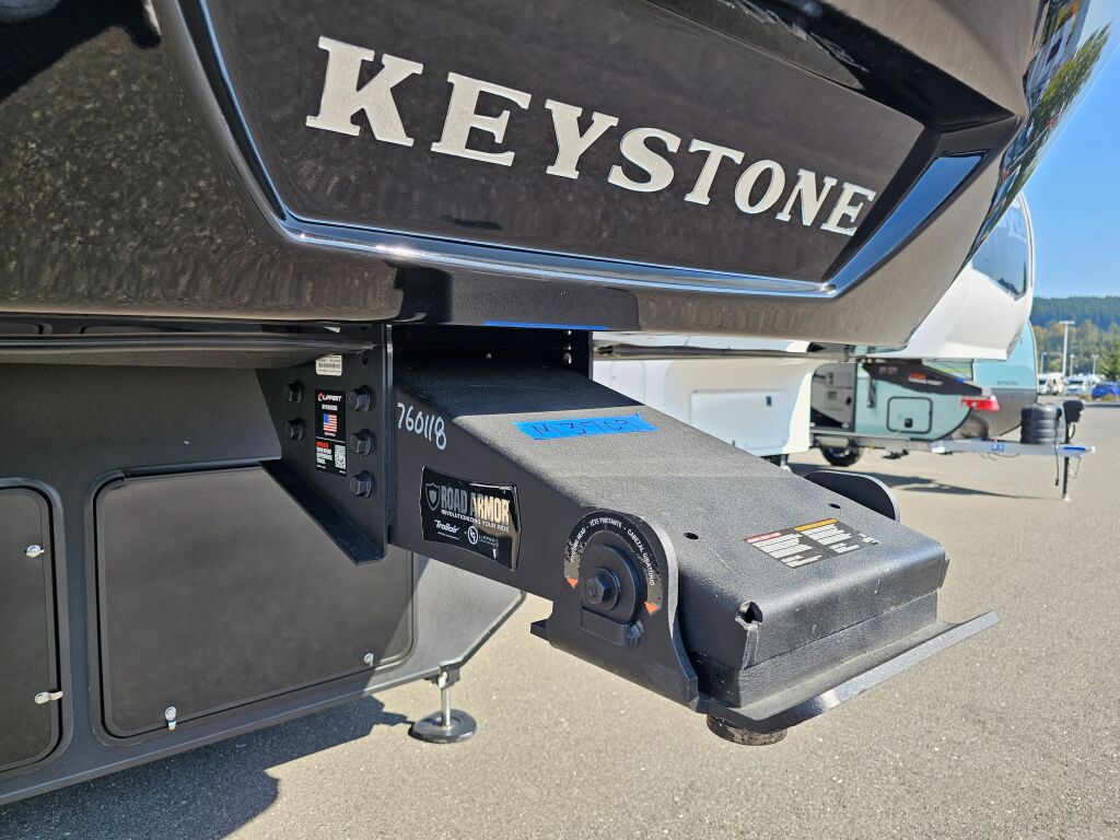 New 2026 Keystone Alpine Avalanche Edition 366LS Fifth Wheel for sale ...