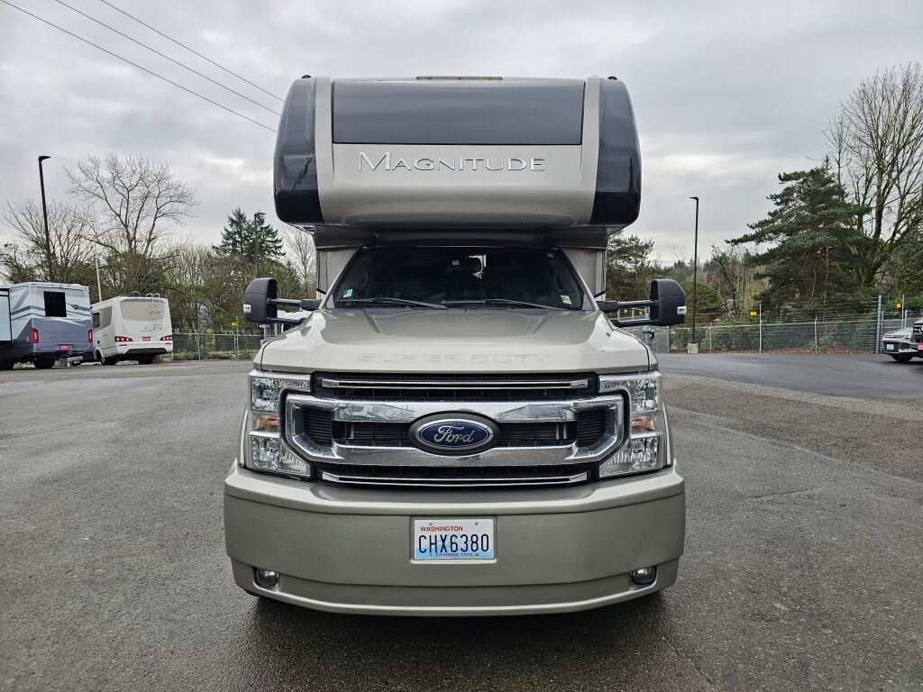 Used 2023 Thor Motor Coach Magnitude 4x4 SV34 Class C Diesel for sale ...